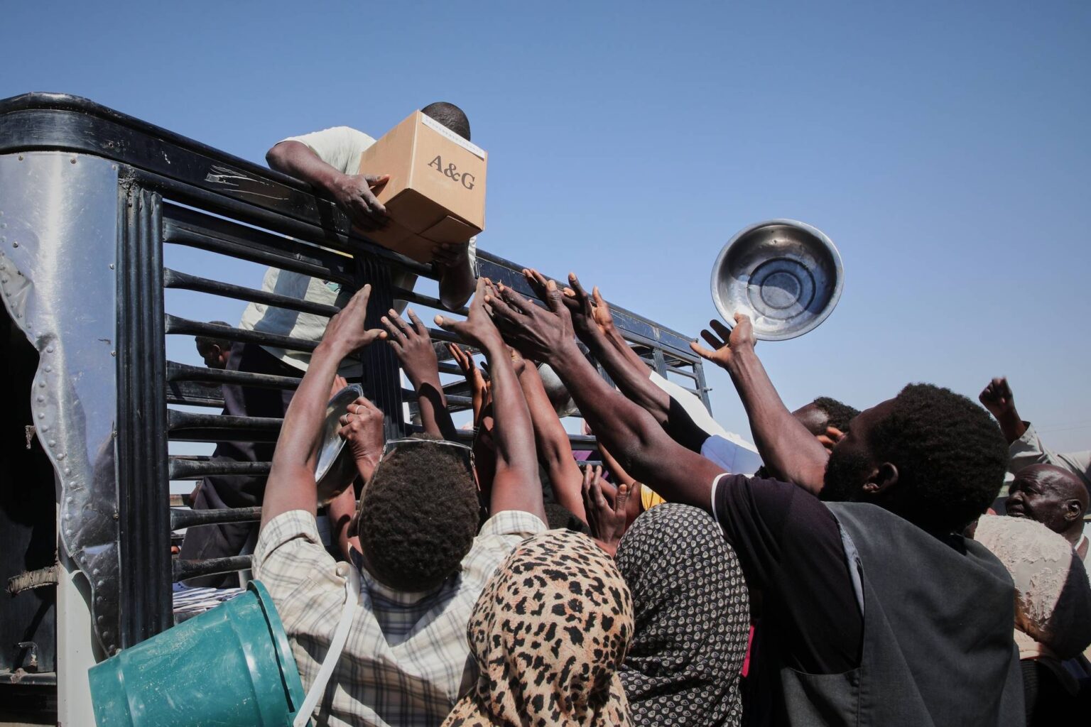 After 1,000 days of war, Sudanese survive between hunger and flight ...